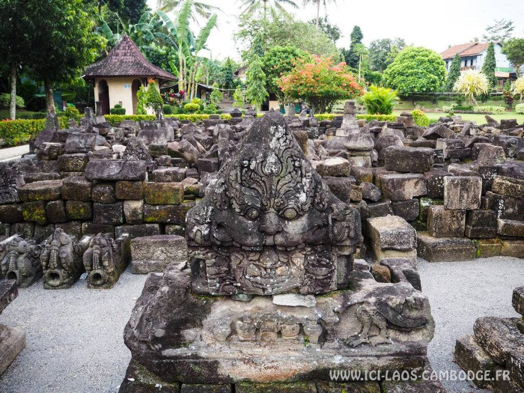 Visiter le temple de Borobudur et ses alentours et vivre un instant magique
